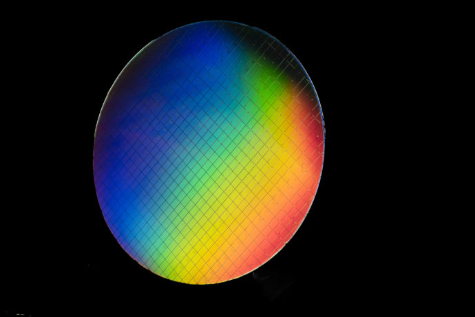 Intel Highlights Full-Stack Quantum Research During IEEE Quantum Week